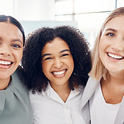 Selfie with happy work friends in the office, working together as a ...