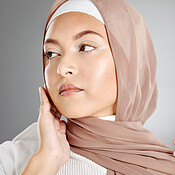 Hijab fashion, muslim woman beauty and skincare, makeup and aesthetic ...